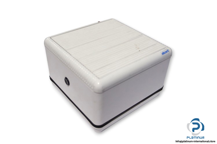 ELICENT VITRO 6/150 A AXIAL FAN - PLATINUM INTERNATIONAL